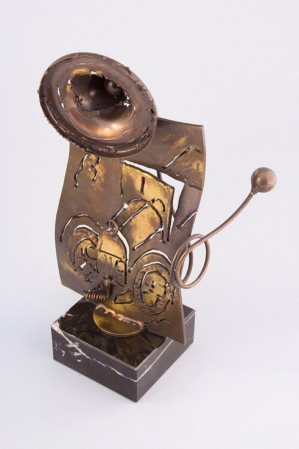 Metal Awards | Glasso Group Award Manufacturer